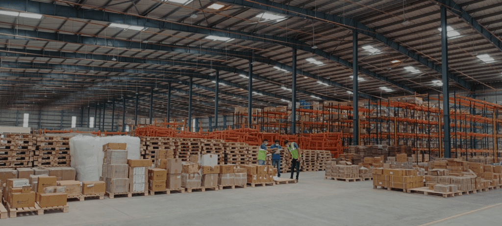 Warehousing & Distribution in Supply Chain Management